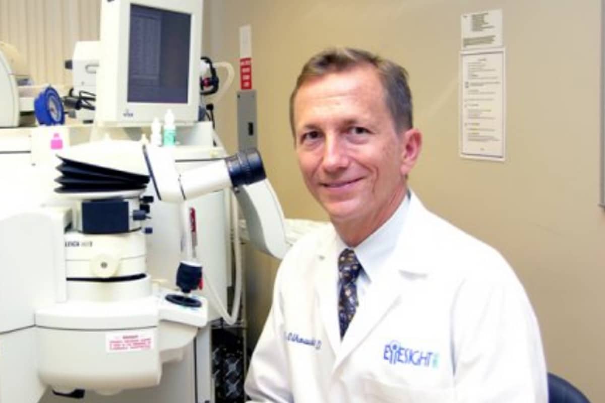 Dr. John Olkowski | LASIK Surgeon Hawaii | EyeSight Hawaii